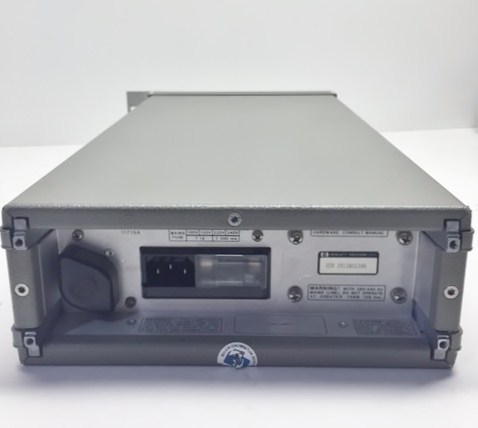 HP/Agilent 11715A AM/FM Test Source