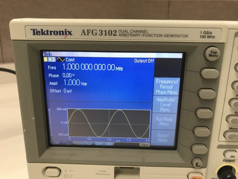 Tektronix AFG3102 100 MHz, 2-Ch Arbitrary Function Generator ...