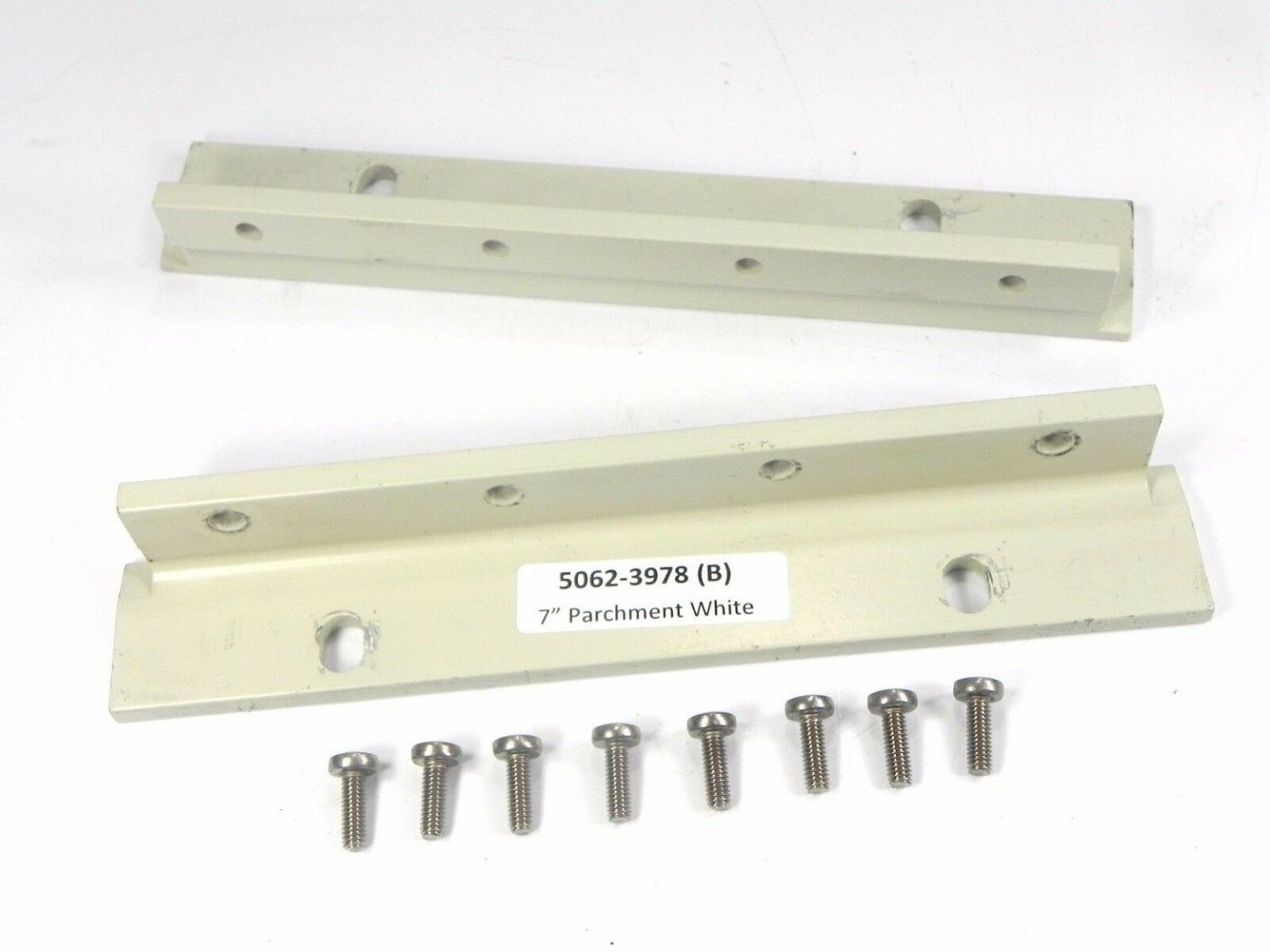 Keysight 5062-3978 Rack Mount Flange - 4U, 177.0mm, 7" H Parchment ...