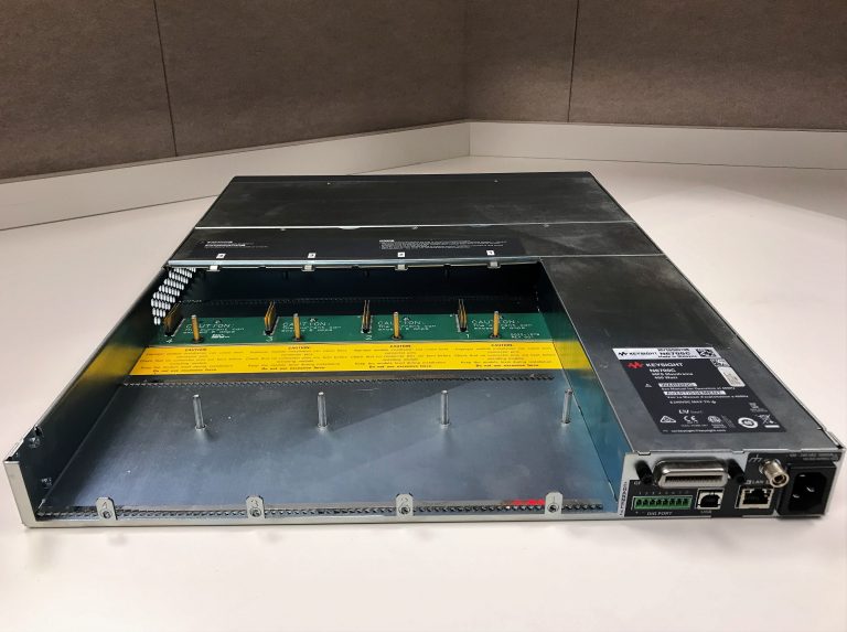 Agilent HP Keysight N6700C Low-Profile Modular Power System Mainframe ...