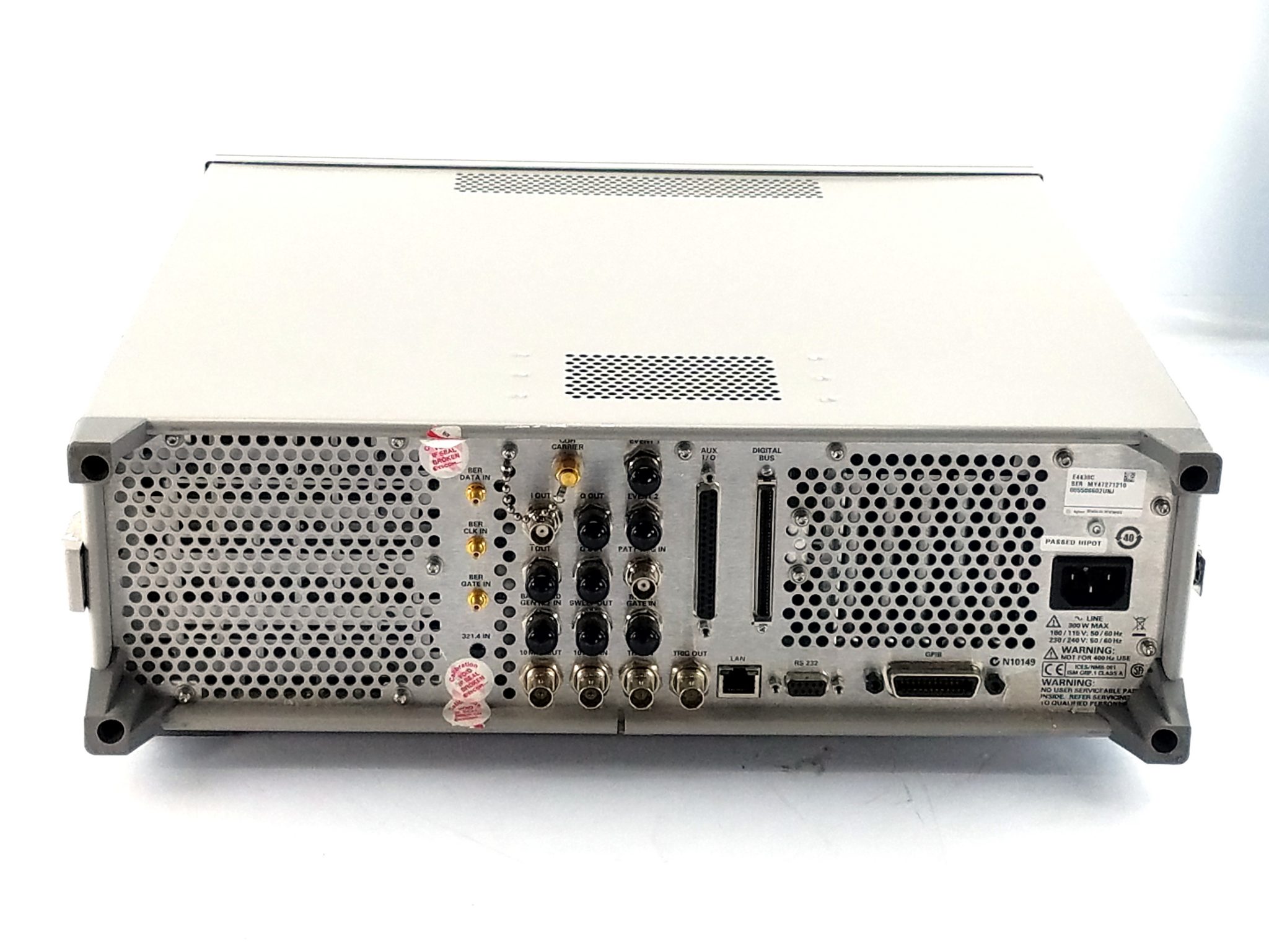 Keysight E4438C ESG Vector Signal Generator 6 GHz with Options 003-004-005-506-602-UNB-UNJ ...